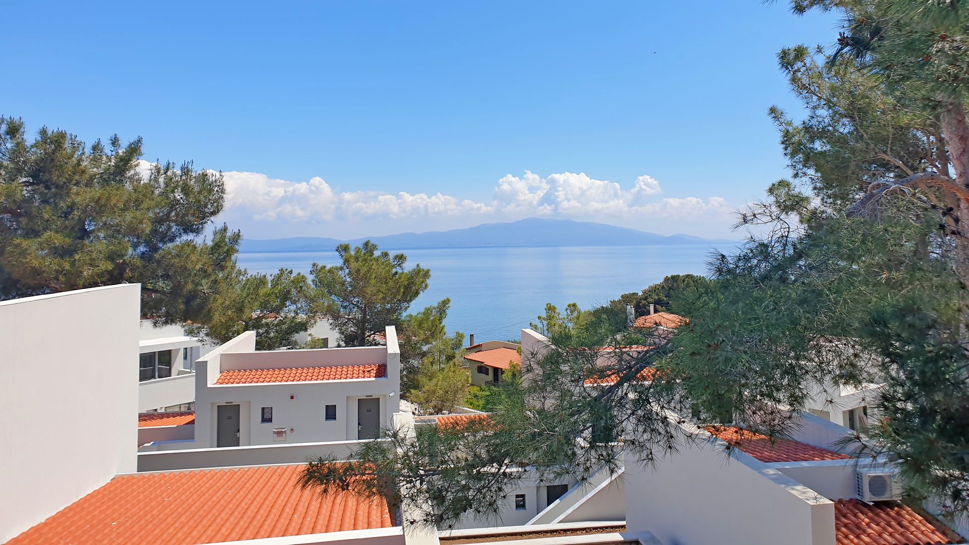 Mythical Coast 【 OFFICIAL 】| A unique Luxury Hotel in Mytilini Lesvos